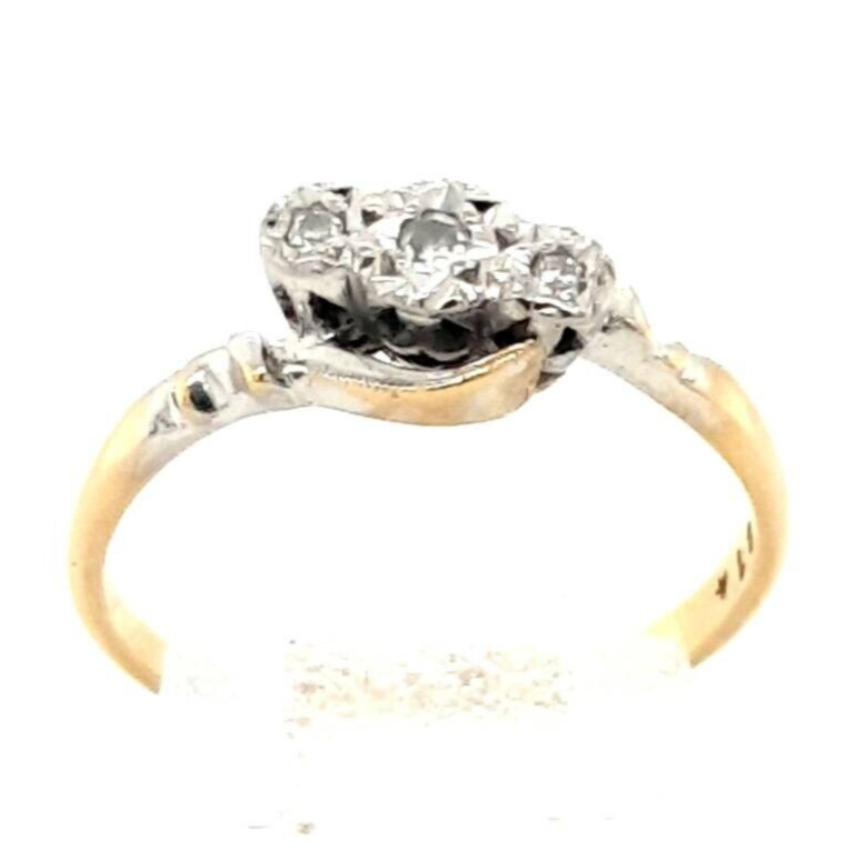 Diamond Crossover Trilogy Ring. 18ct Gold Vintage. PRE-LOVED – Alea ...